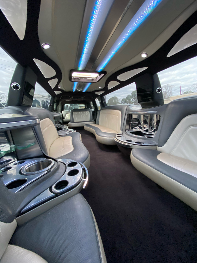 Fleet | Lafayette Limo & Trolley